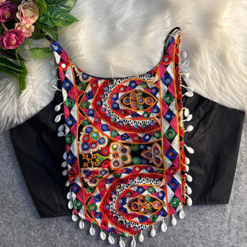 Rk Blouse Heavy Codding Embroidery With Traditional Kaudi Lace Blouse ...