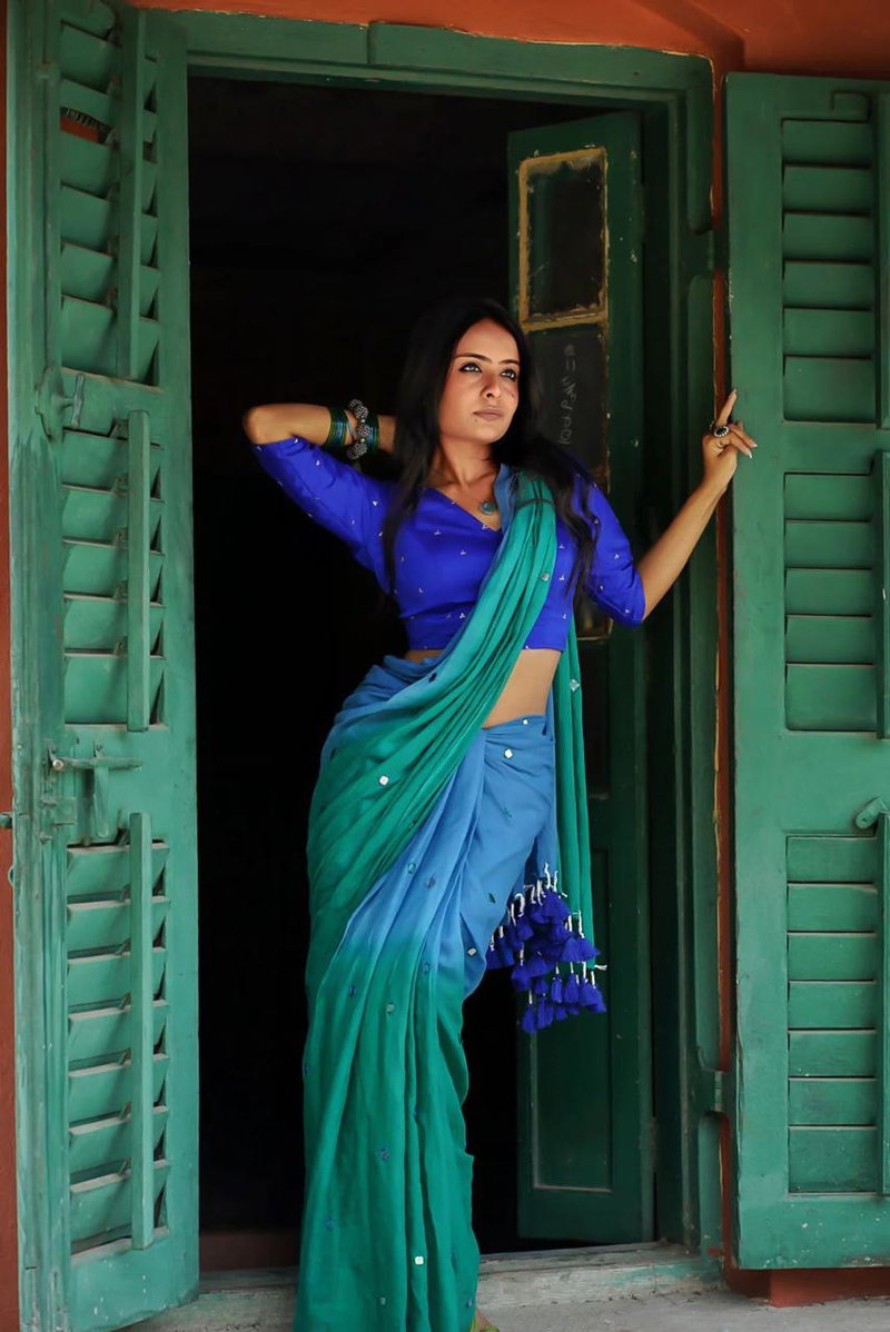 MG 461 Plain Linen Mirror Work Designer Sarees Wholesale Market In ...